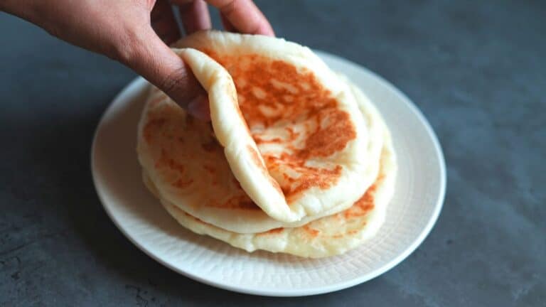 Cheese Stuffed Flatbread :How to make perfect cheese stuffed bread ...