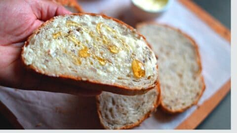 Sunflower Seed Bread (Super Easy No knead Sunflower Bread) | MerryBoosters