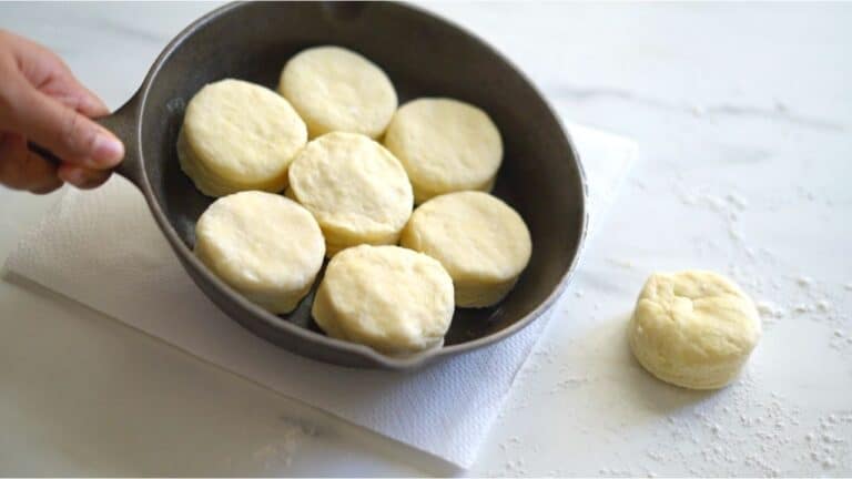 Easy Homemade Biscuits without Buttermilk (30 minute Biscuit ...