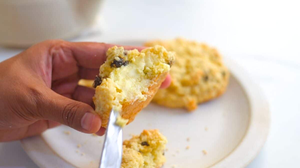 Easy Rock Buns Recipe(Easy Rock Cakes) | MerryBoosters